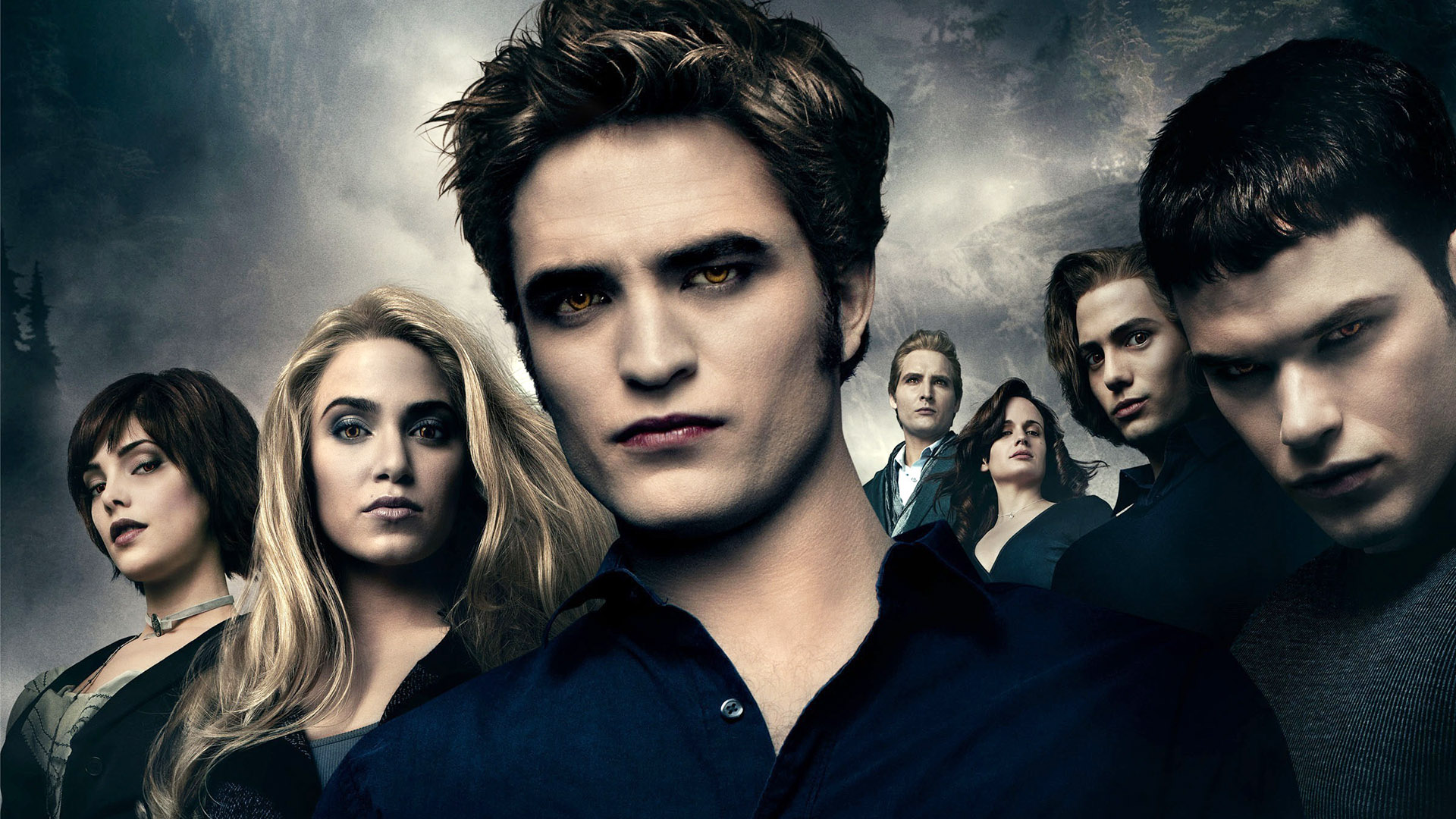 15 Years Later, Which Twilight Co-Stars Are Still Friends In Real Life?