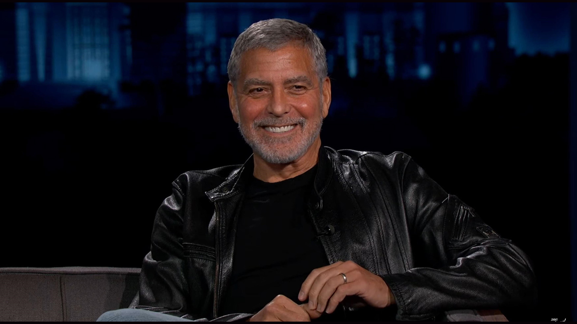 From School Rejects to Superstars: 8 Celebrities Who Were Outcasts as Kids